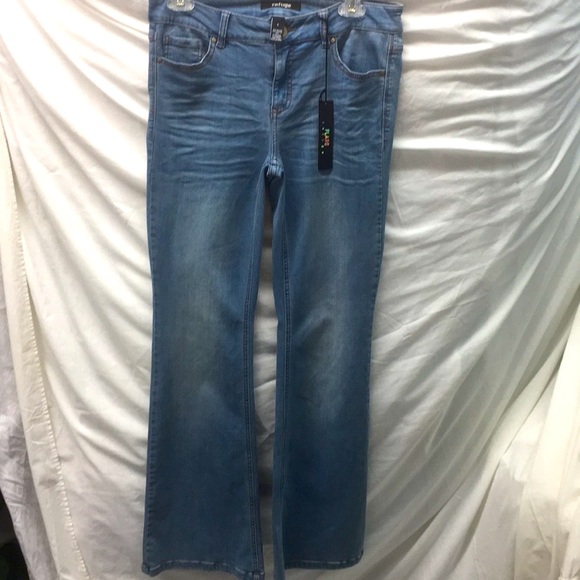 refuge | Jeans | New Refuge Distressed Wide Leg Baggy Jeans Ladies Sz 8 ...